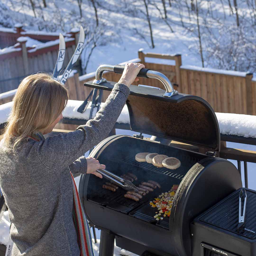 Tips and Tricks | Broil King’s Winter Grilling Tips